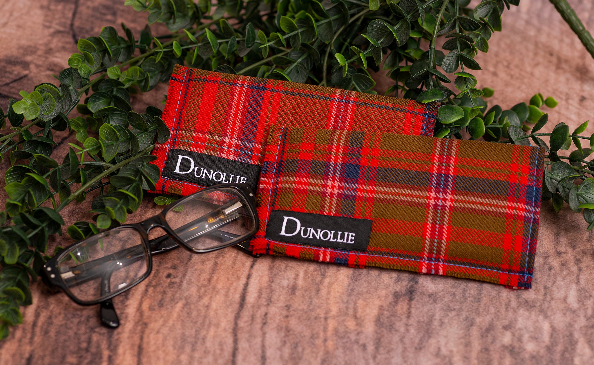 Heritage Tartan Glasses Slip | The Draper's Shop at Dunollie Museum ...